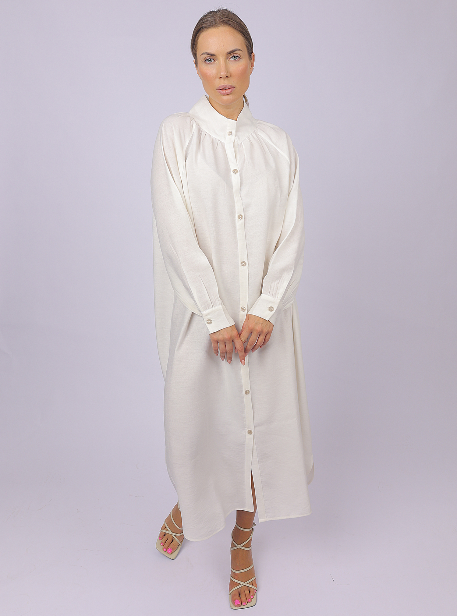 Summer drees Dress shirt with elegant and flowing details, and ...